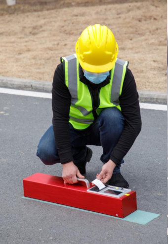 Road Marking Retro-reflectometer ASTM D4061-94,DIN67520, 67521